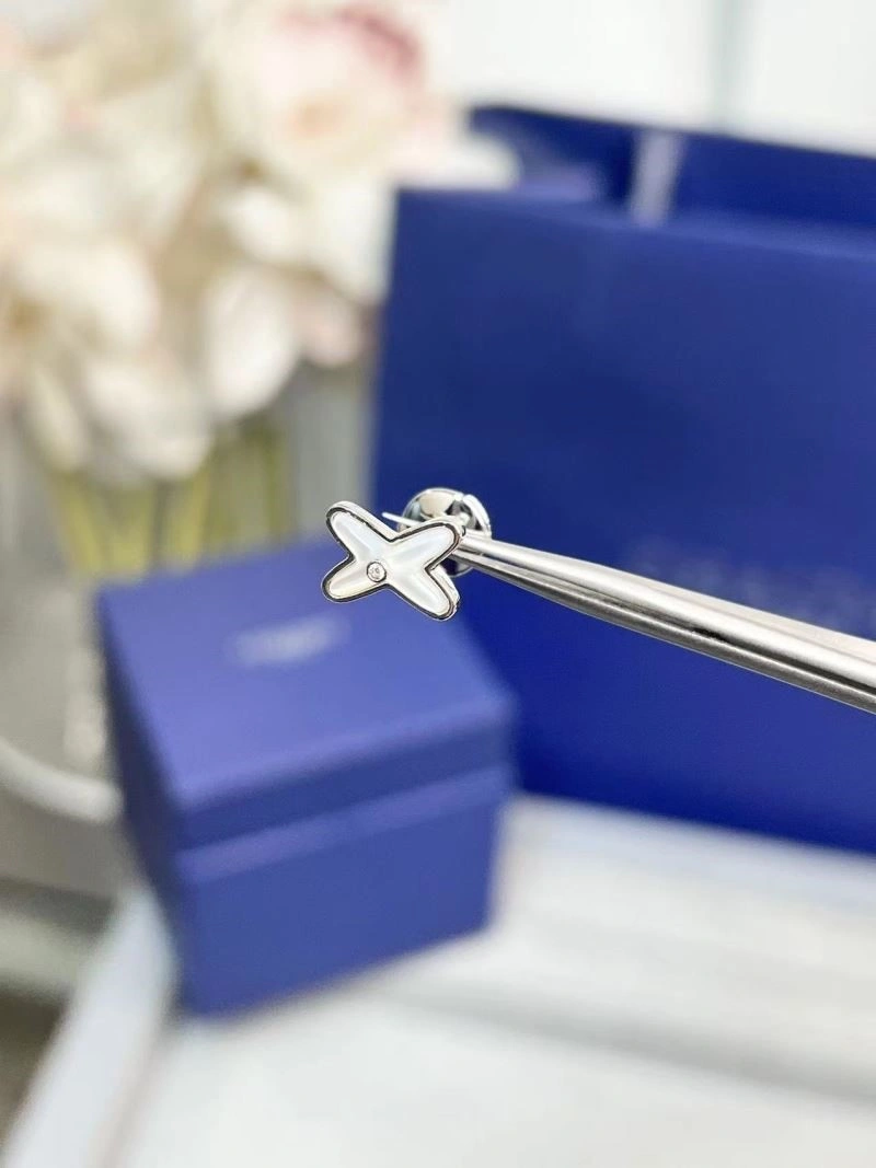 Affordable Chaumet Earrings