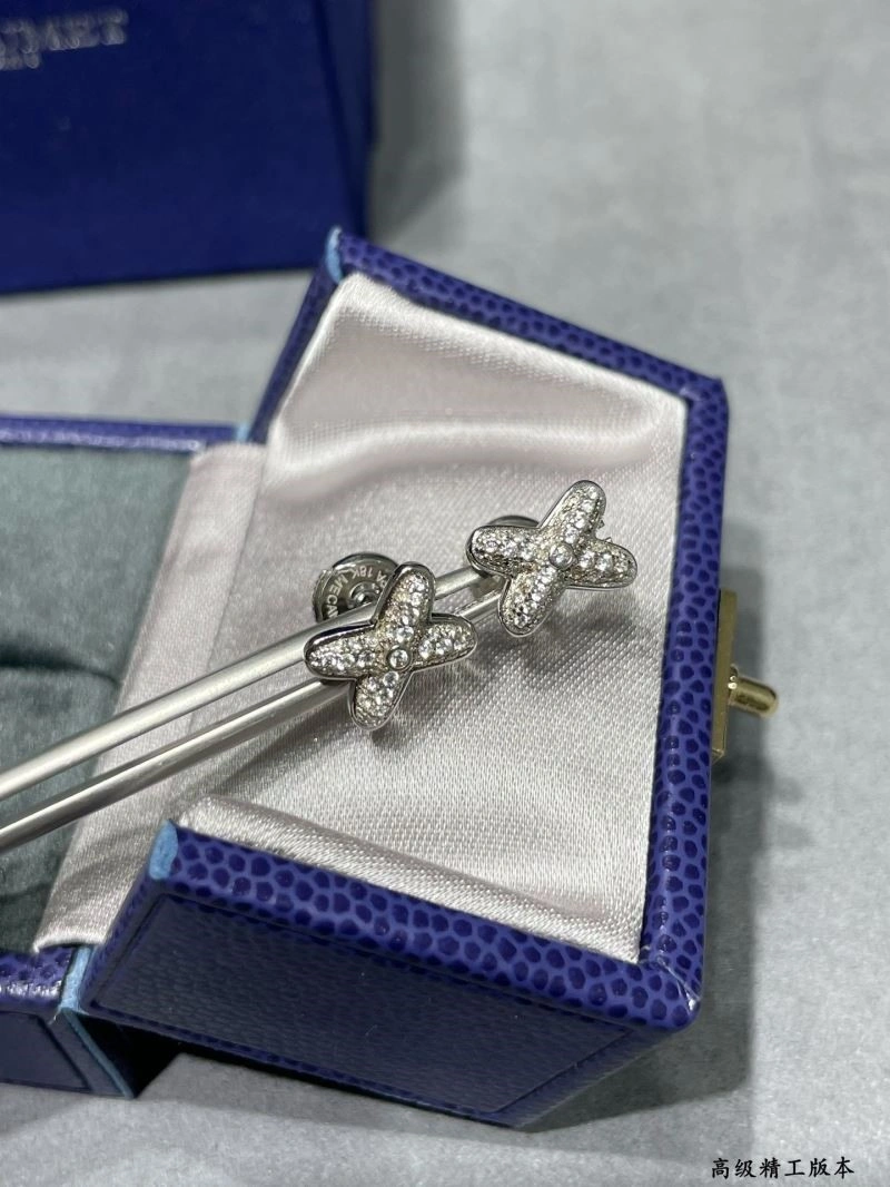 Bargain Chaumet Earrings