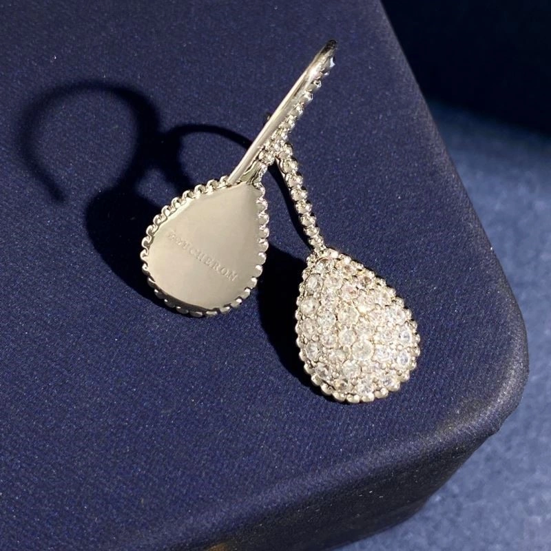 Brand-authenticated Chaumet Earrings