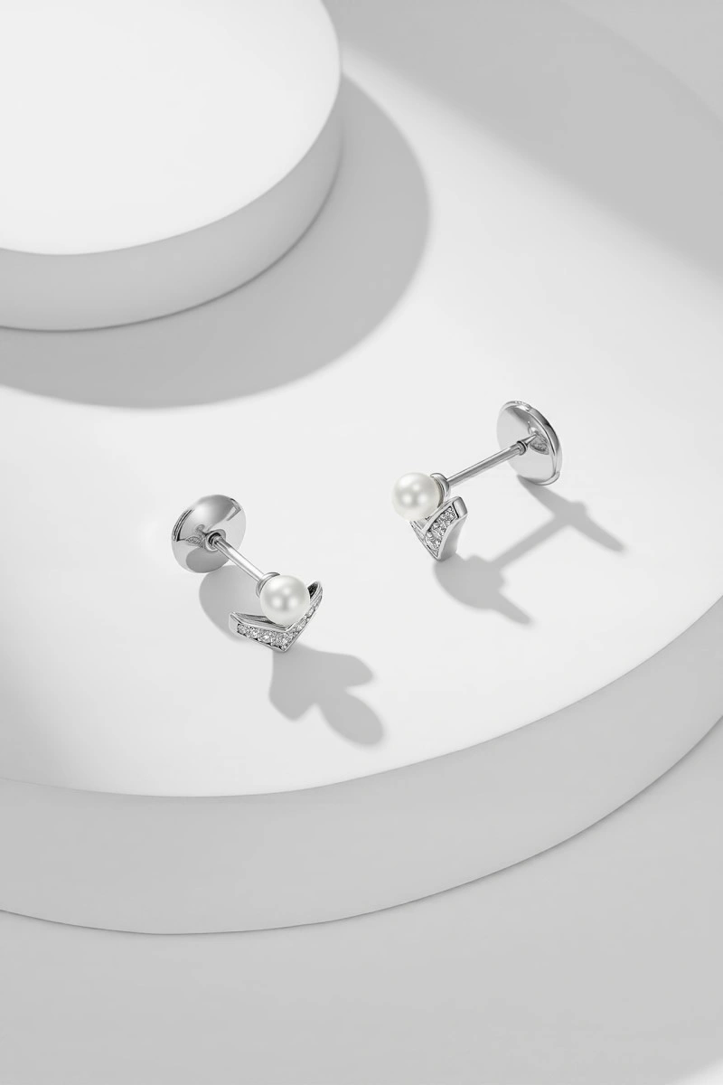 Inexpensive Chaumet Earrings