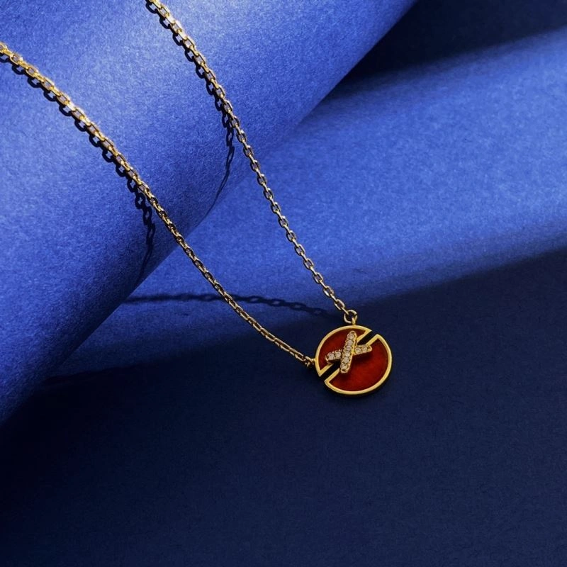 Exact replica Chaumet Necklaces
