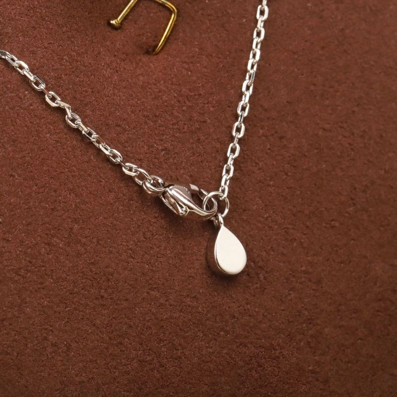 Cut-rate Chaumet Necklaces