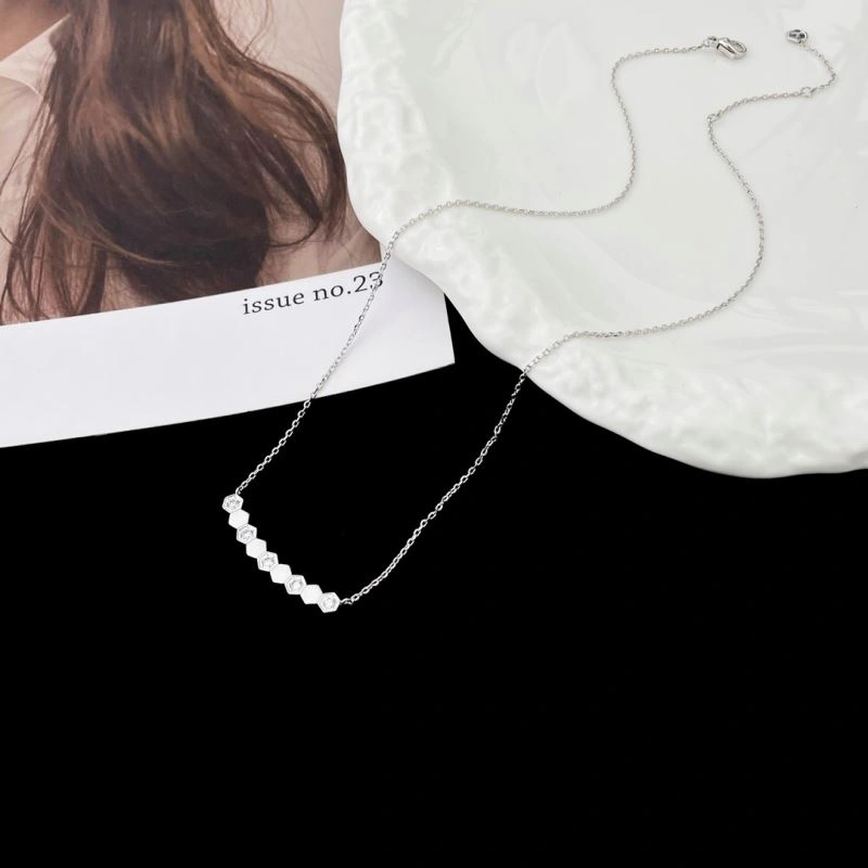 Brand-authenticated Chaumet Necklaces