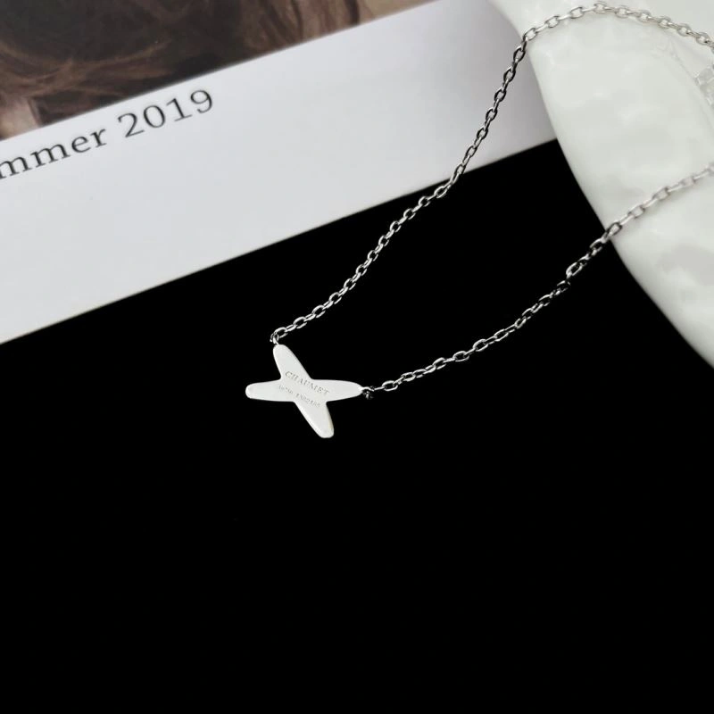 Bargain Chaumet Necklaces