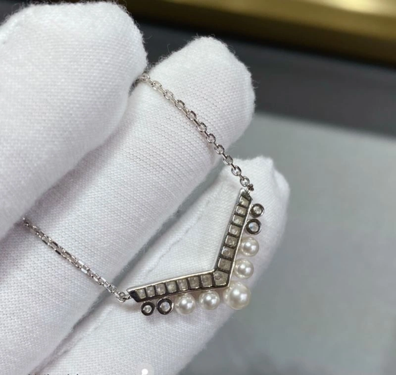 Legit Chaumet Necklaces