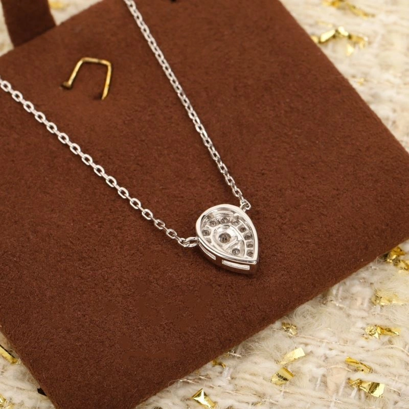 Inexpensive Chaumet Necklaces