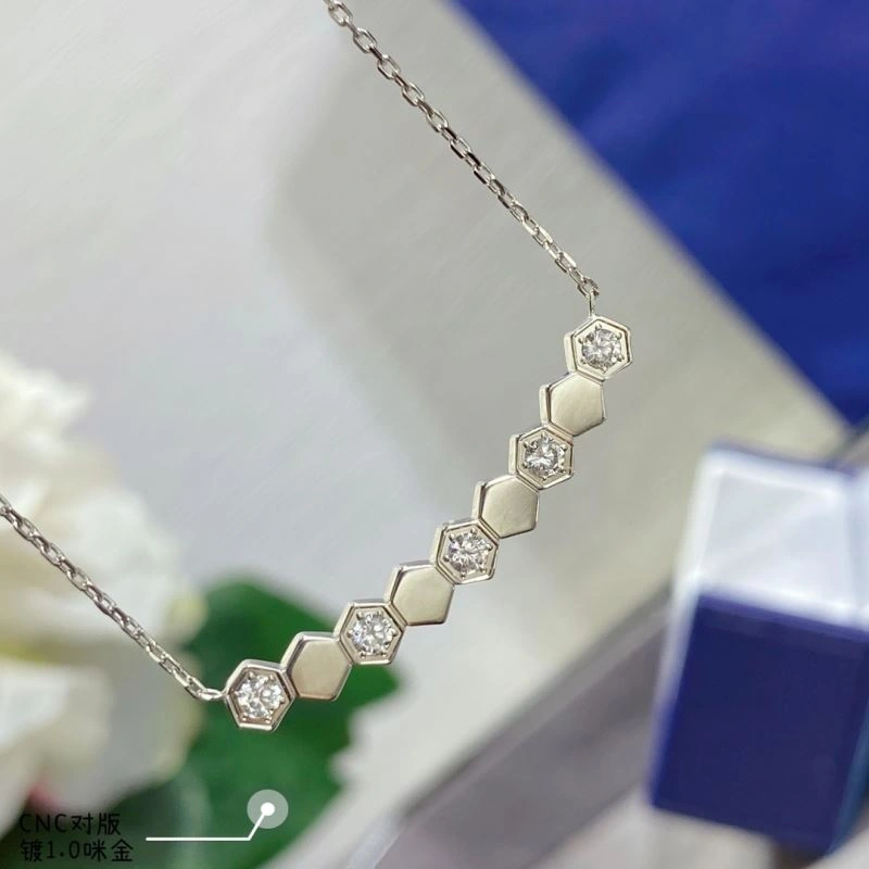 Top match Chaumet Necklaces