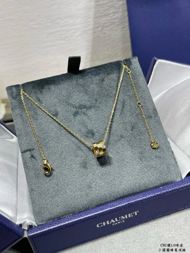 Discounted Chaumet Necklaces