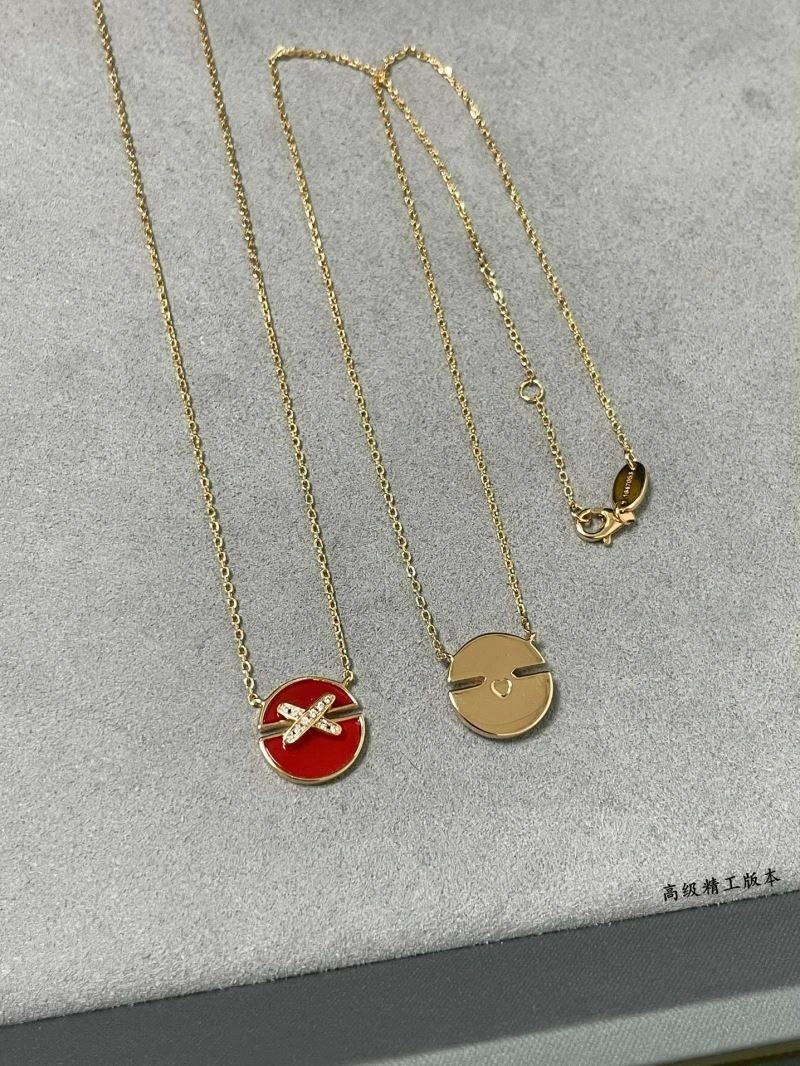 Official Chaumet Necklaces