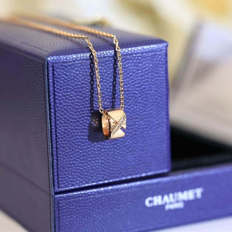 Brand-authenticated Chaumet Necklaces