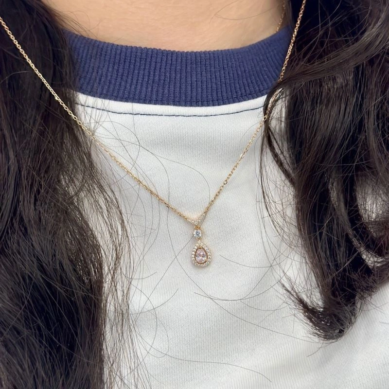 Brand-authenticated Chaumet Necklaces