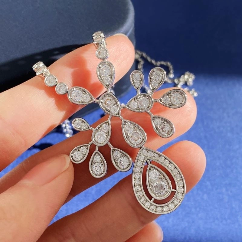 Reasonably priced Chaumet Necklaces