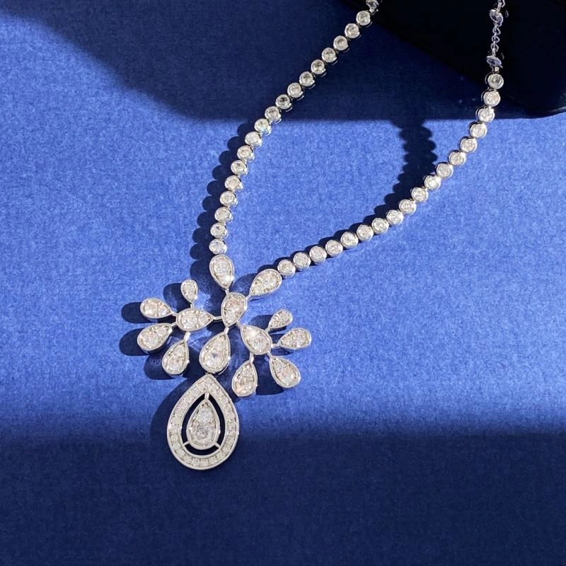 Reasonably priced Chaumet Necklaces