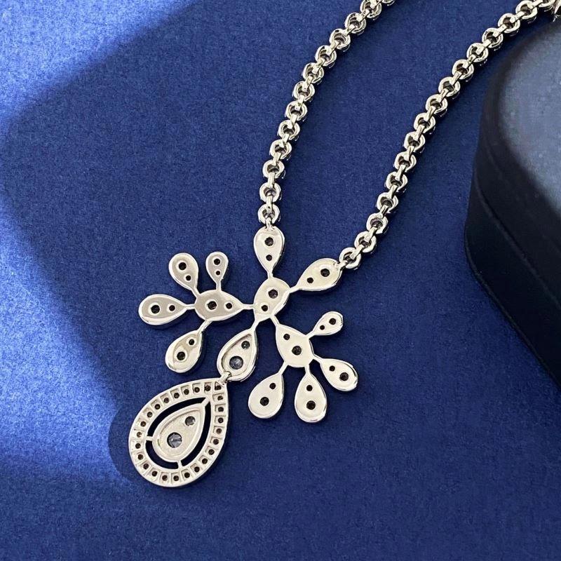 Reasonably priced Chaumet Necklaces