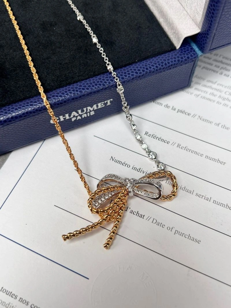 Top mirror Chaumet Necklaces