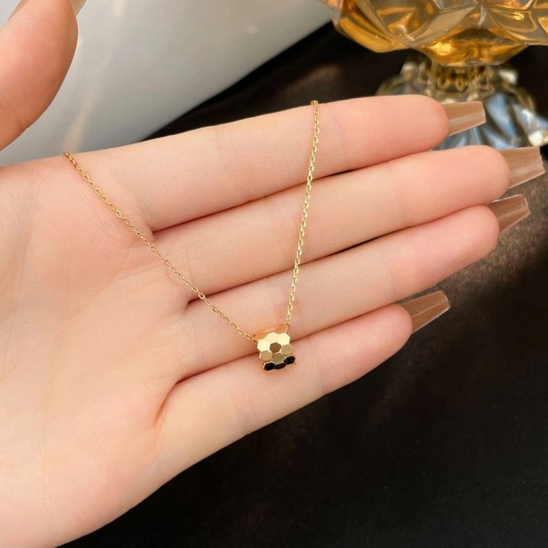 Exact replica Chaumet Necklaces