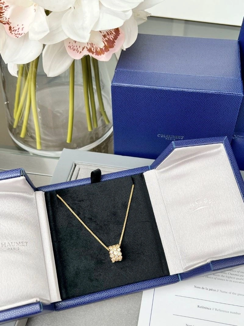 Precise copy Chaumet Necklaces