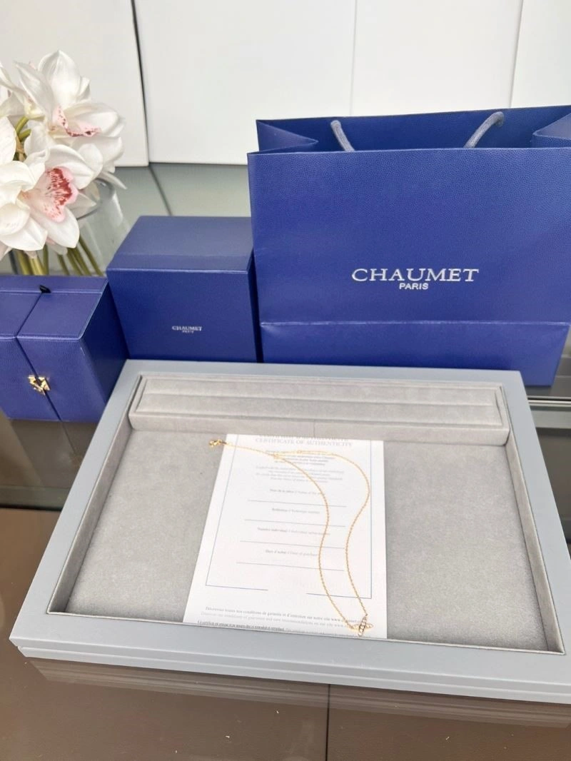 Mirror quality Chaumet Necklaces