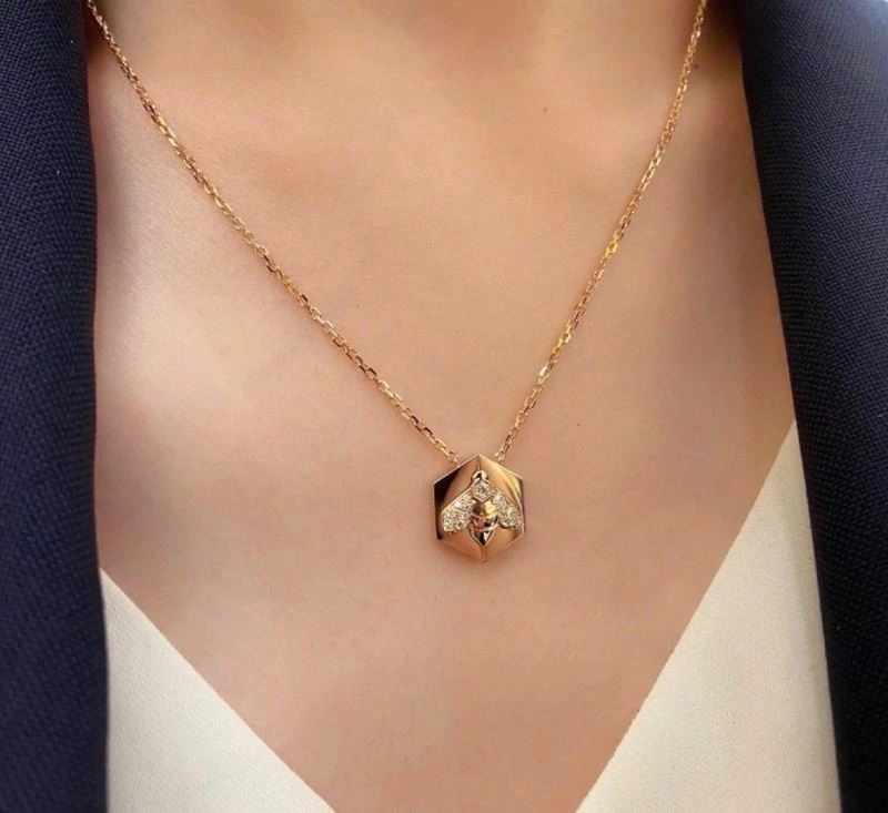 OEM Chaumet Necklaces