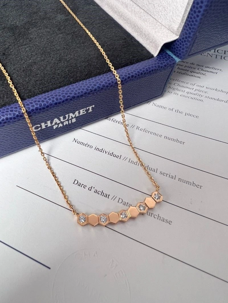 High accuracy Chaumet Necklaces
