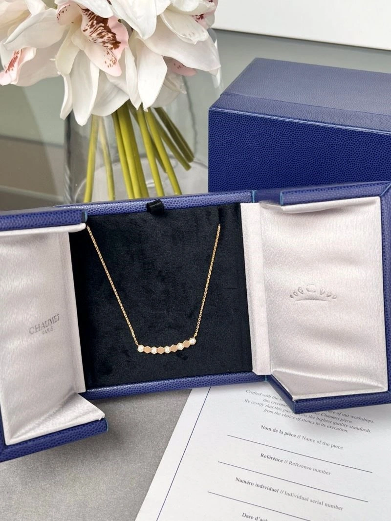 High accuracy Chaumet Necklaces