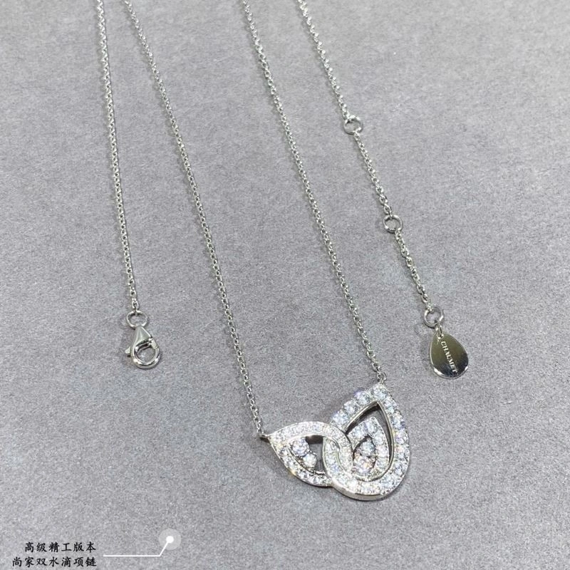 Top mirror Chaumet Necklaces