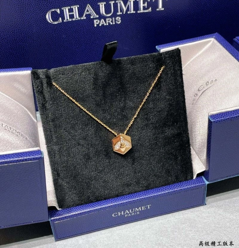 Brand-authenticated Chaumet Necklaces