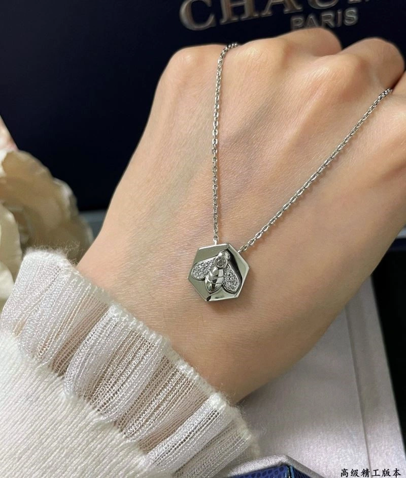 Brand-authenticated Chaumet Necklaces