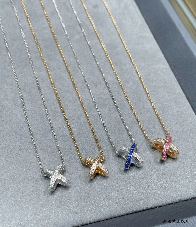 Bargain Chaumet Necklaces