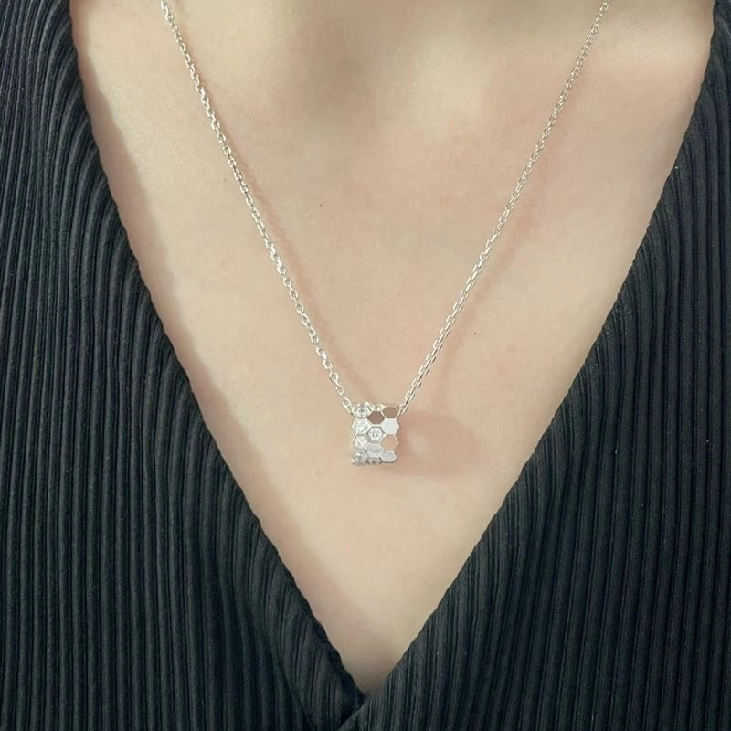 OEM Chaumet Necklaces