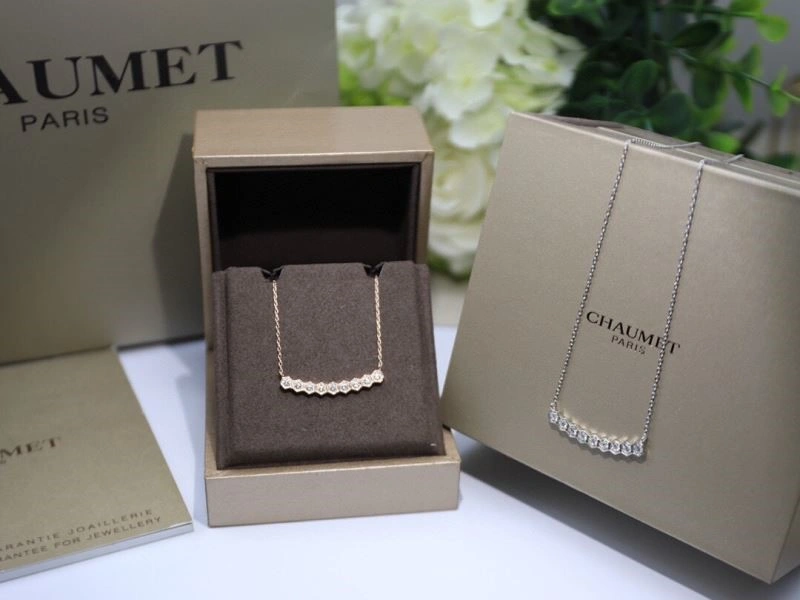 Factory-made Chaumet Necklaces