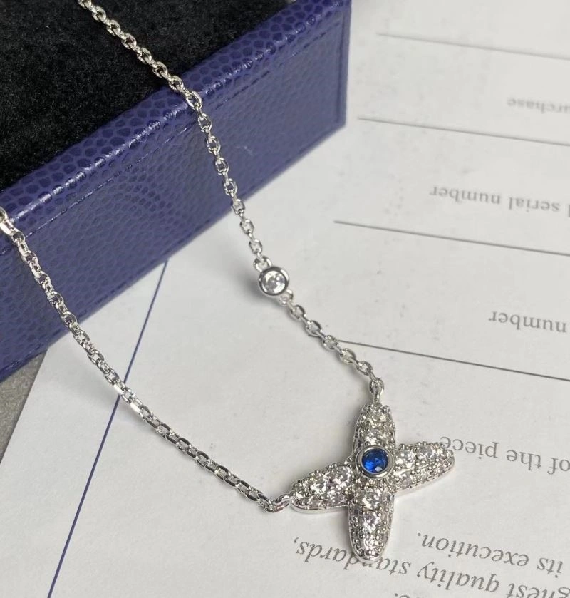 Inexpensive Chaumet Necklaces
