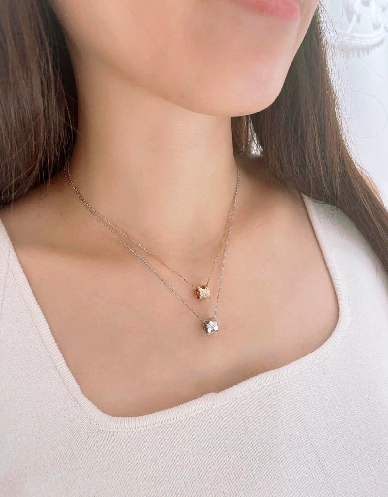 Perfect replica Chaumet Necklaces