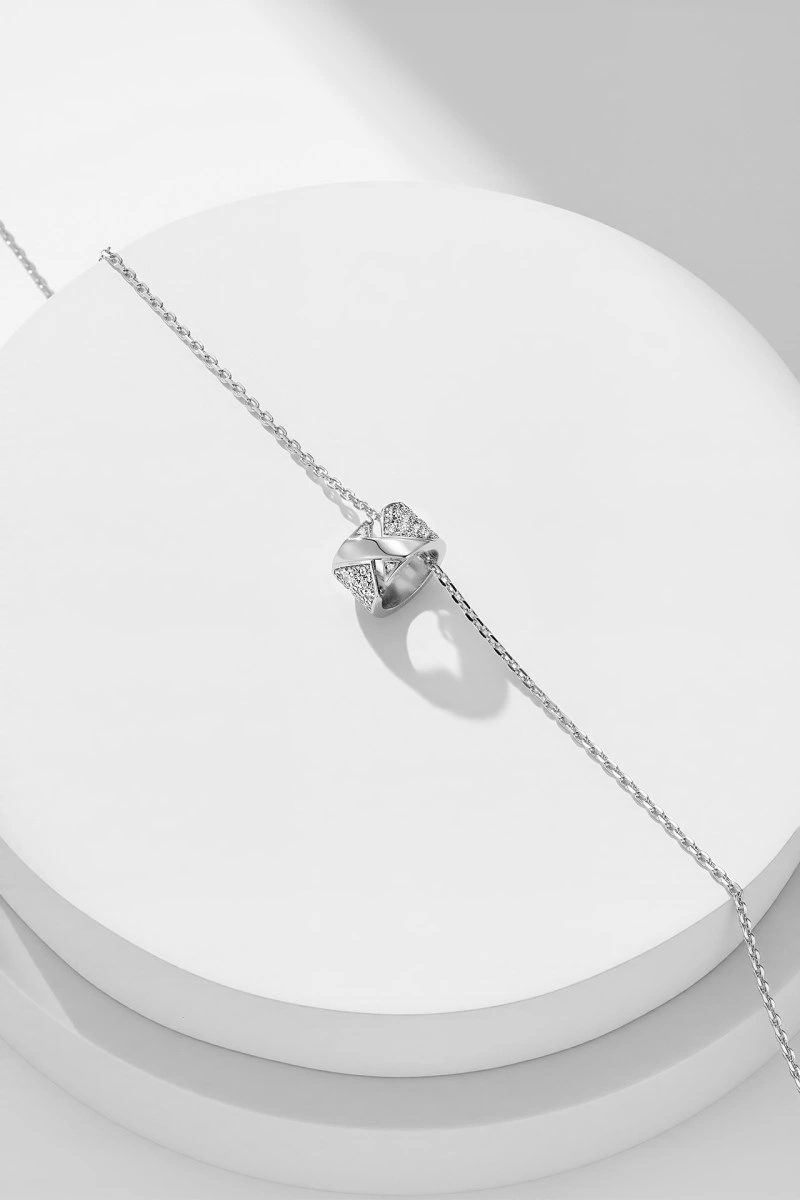 Exact replica Chaumet Necklaces
