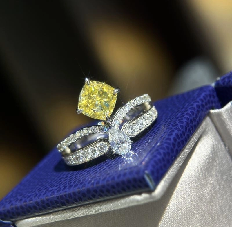Factory-made Chaumet Rings