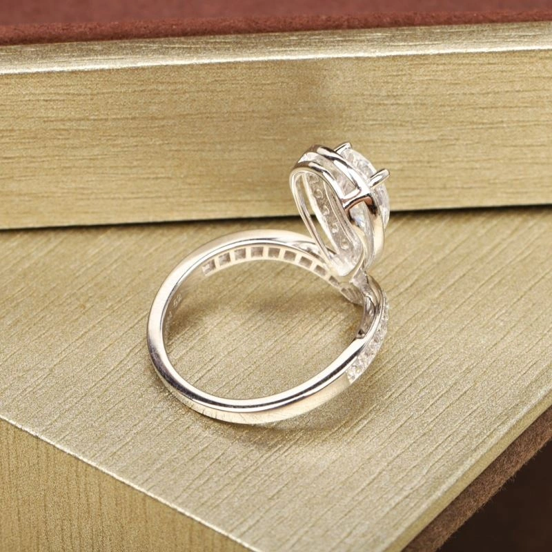 Mirror quality Chaumet Rings
