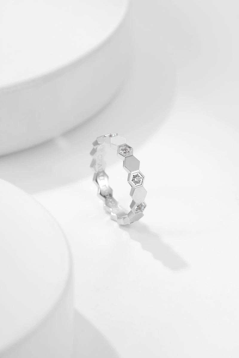 Cut-rate Chaumet Rings