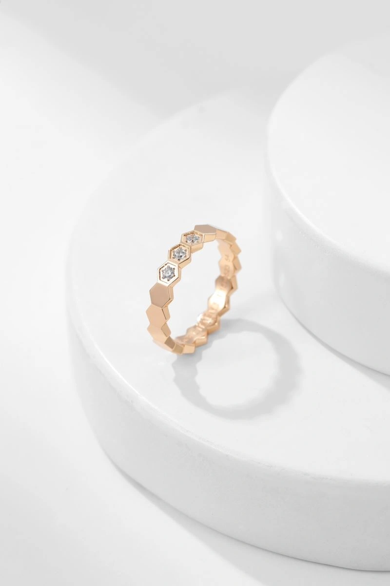 Economical Chaumet Rings