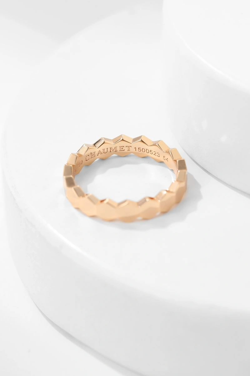 Discounted Chaumet Rings