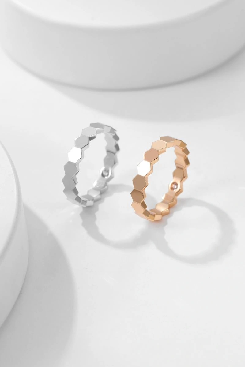 Discounted Chaumet Rings
