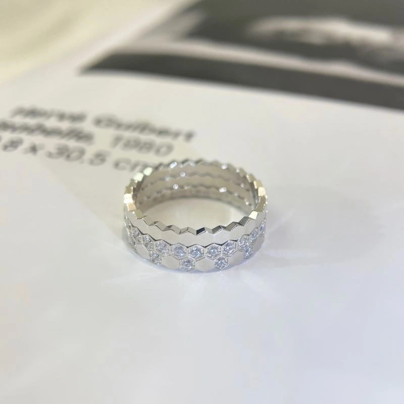 Discounted Chaumet Rings