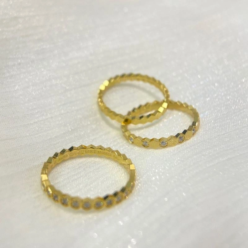Discounted Chaumet Rings