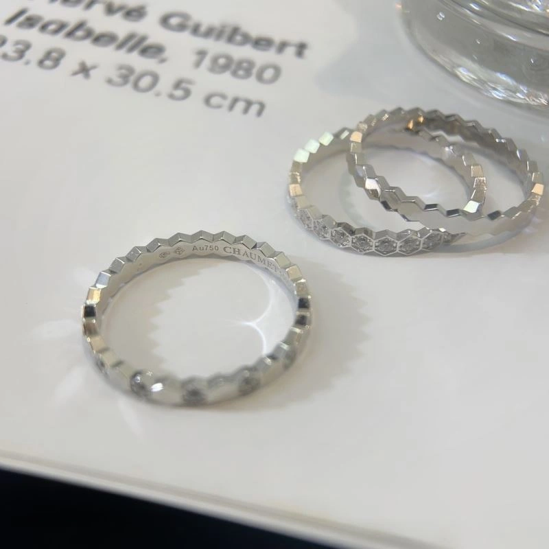 Discounted Chaumet Rings