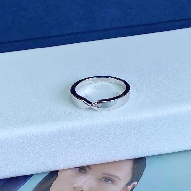 High fidelity Chaumet Rings