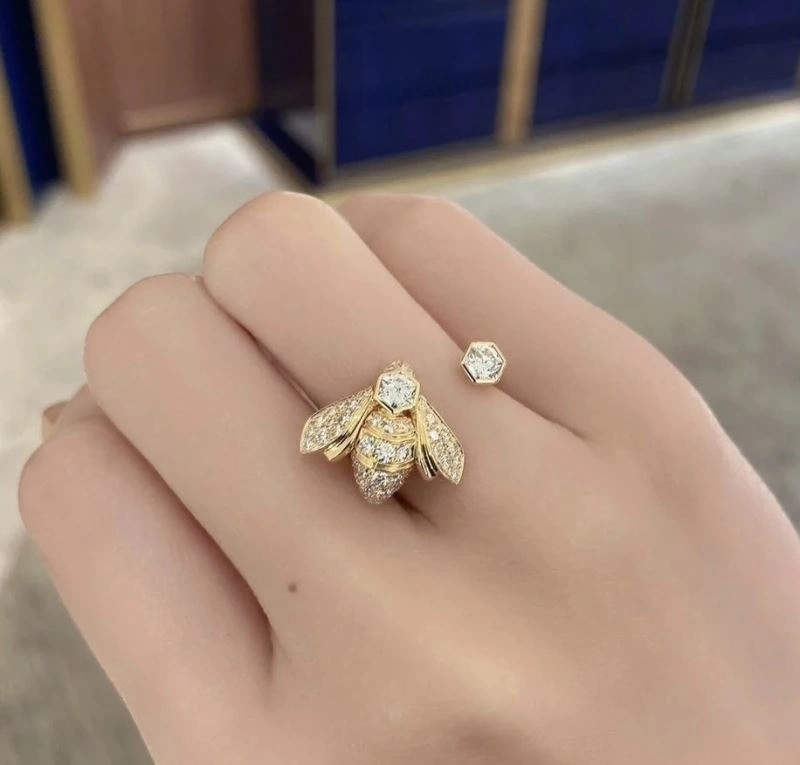 Exact replica Chaumet Rings