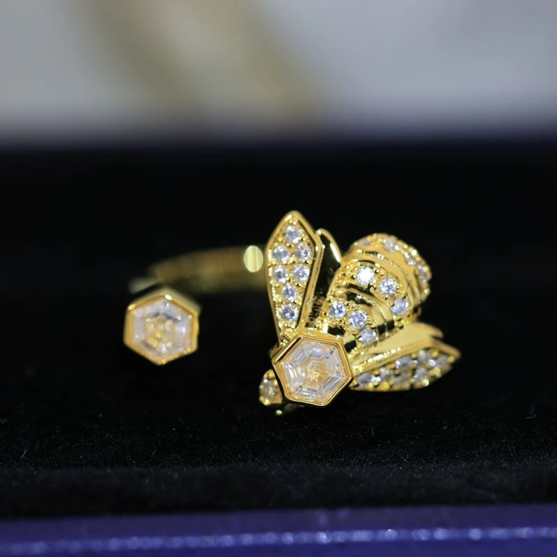 Exact replica Chaumet Rings