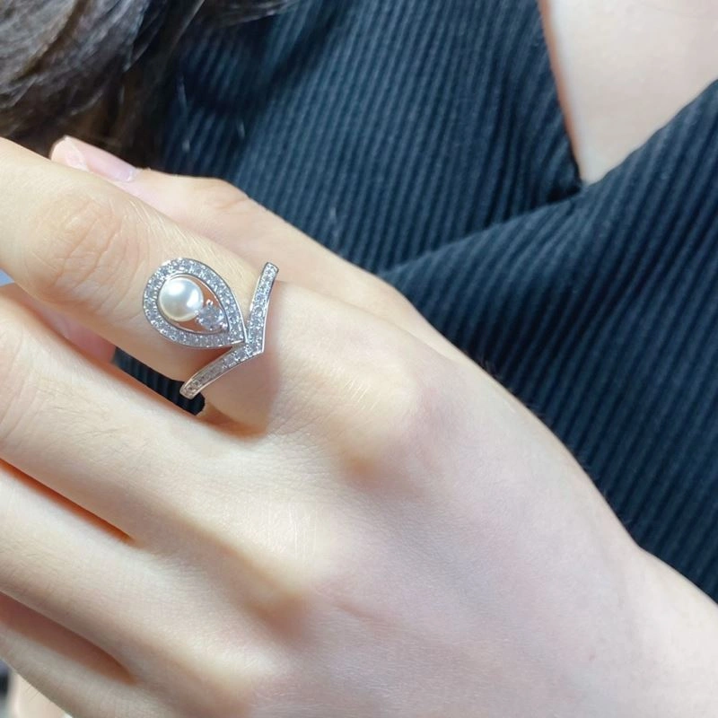 Brand-authenticated Chaumet Rings
