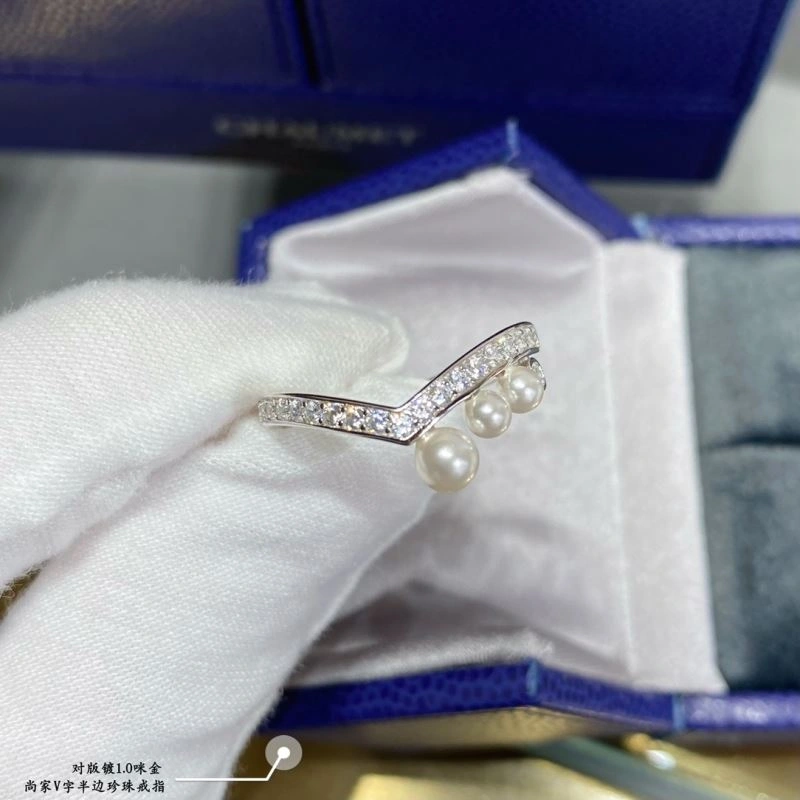 Official Chaumet Rings