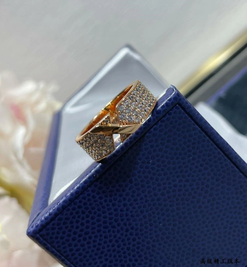 Low-cost Chaumet Rings