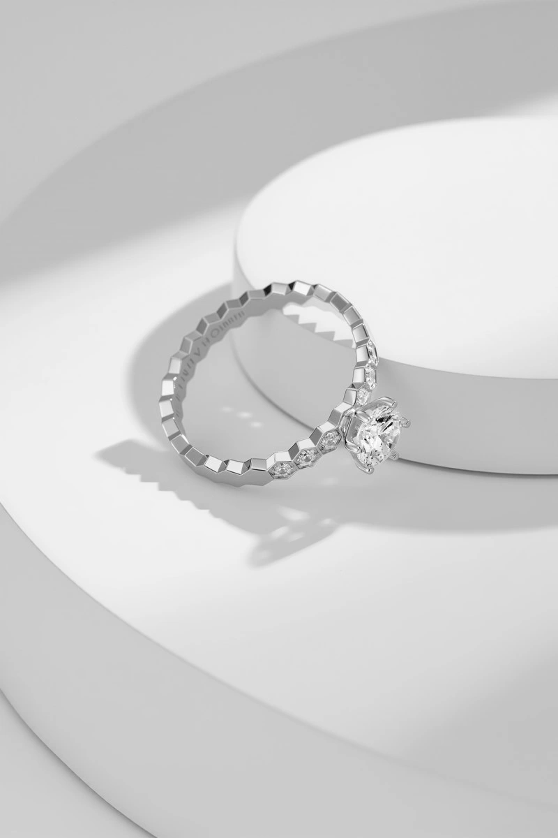 Real Chaumet Rings